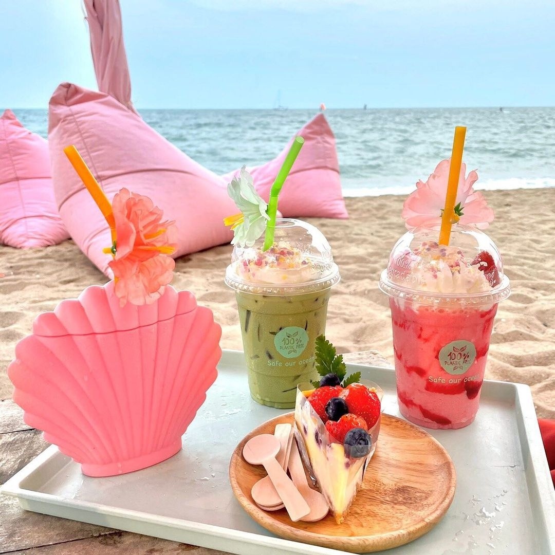 ทูทู่บีช (Tutu beach) - Pet Friendly Thailand