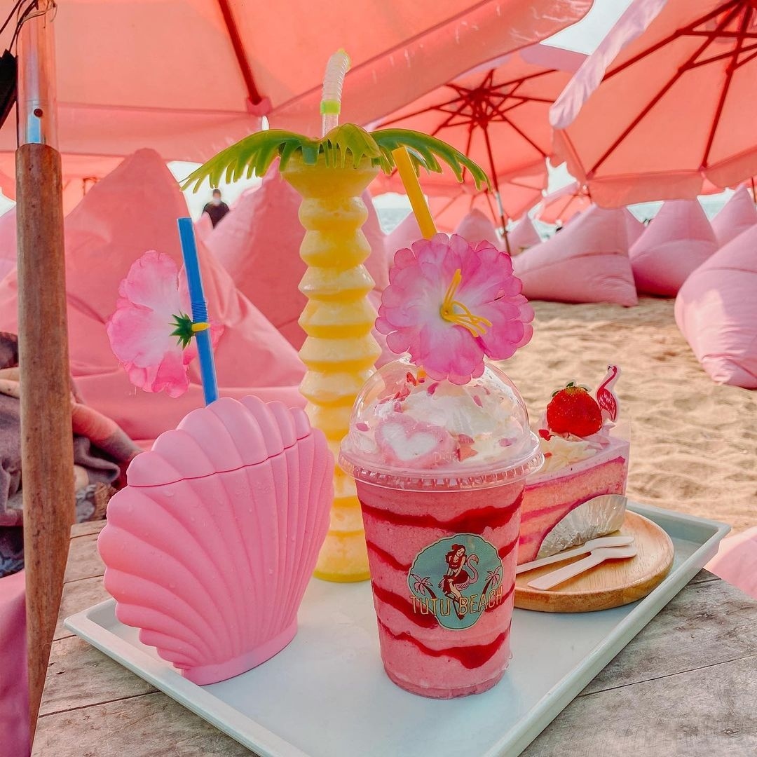 ทูทู่บีช (Tutu beach) - Pet Friendly Thailand