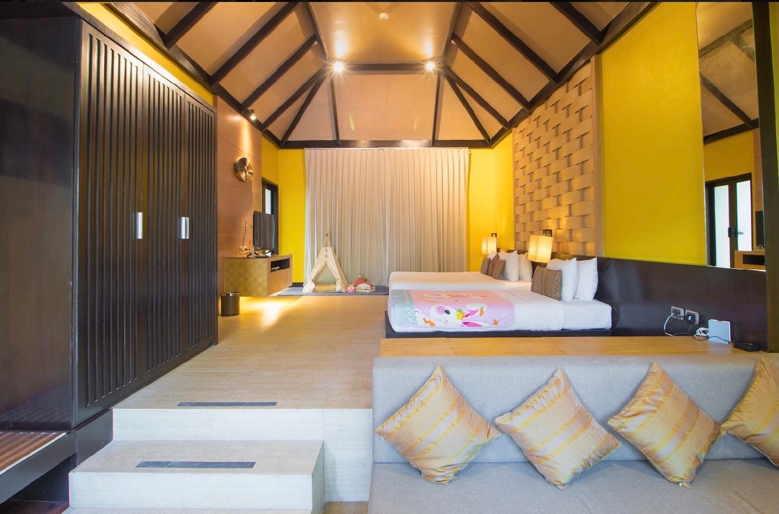 The Zign Hotel & The Zign Premium Villa ที่พัก ระยอง